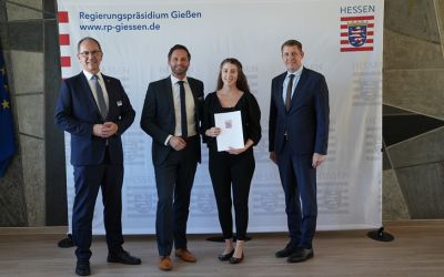 Auszeichnung für Julia Engelhardt | Taunus-Nachrichten